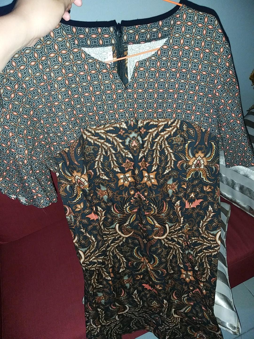 Dress Batik Merek Batik Keris Size L Original, Fesyen Wanita, Pakaian ...