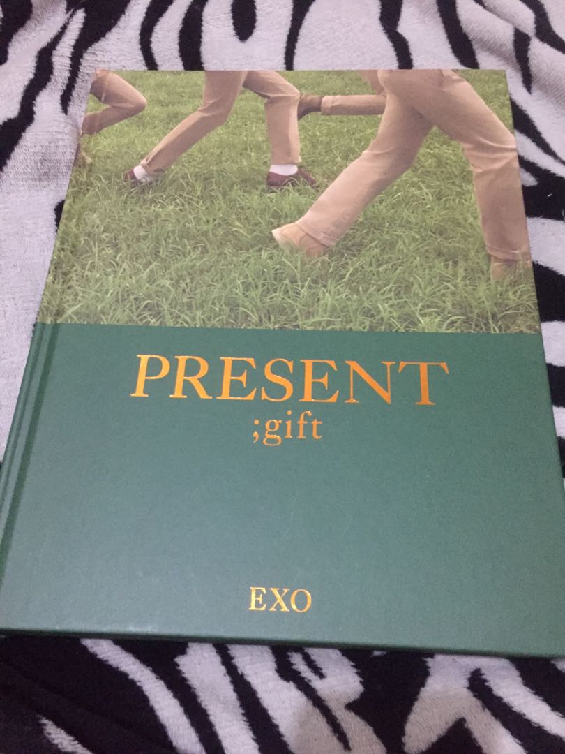 EXO Photobook - PRESENT; gift, Hobbies & Toys, Music & Media, Music ...