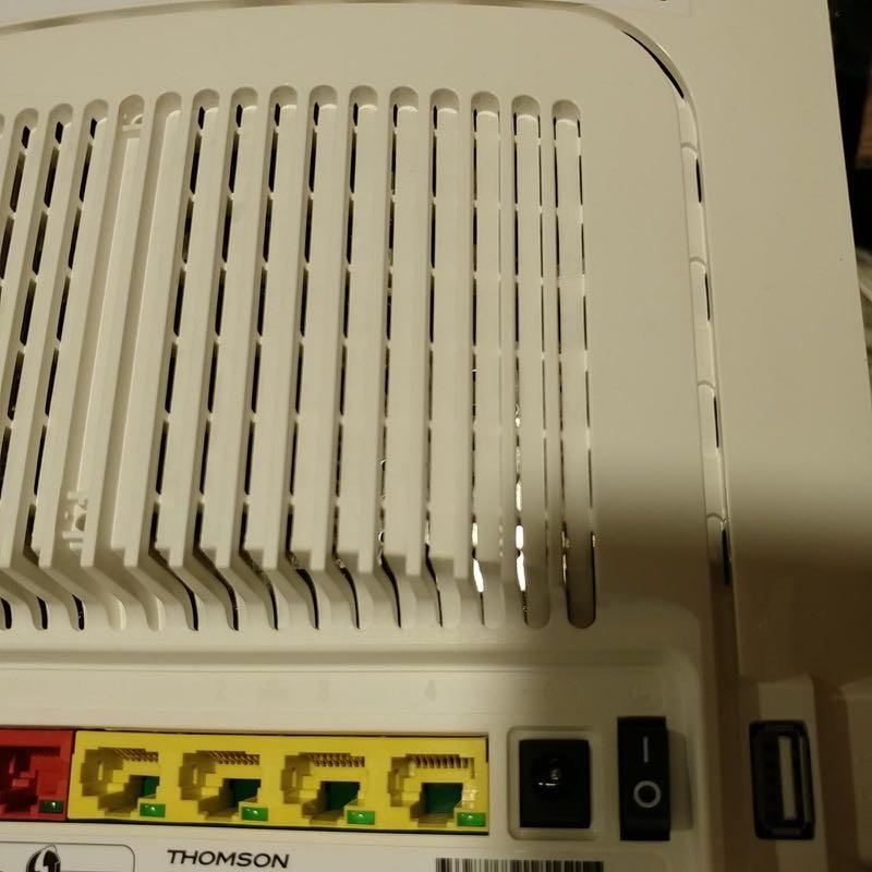 代友出售PCCW modem and eye2 完全新正有火牛 now tv 還機, 電腦＆科技, 電腦周邊及配件, Wifi及上網相關產品 ...