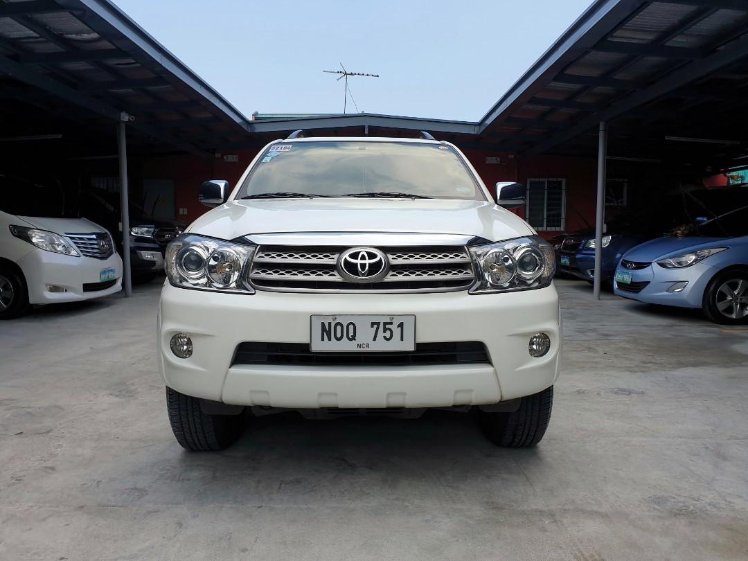 Toyota Fortuner 2010 G Gas Automatic, Cars for Sale on Carousell