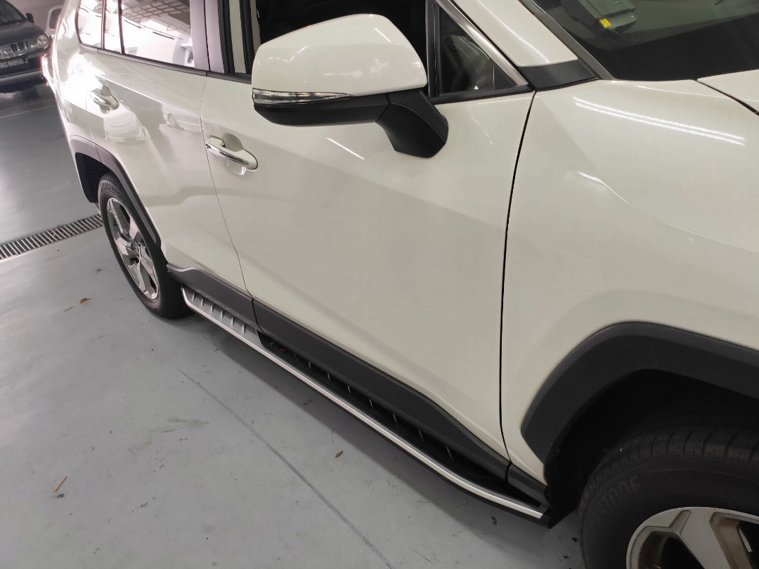 Toyota RAV 4 Aluminum Side Step, Car Accessories, Accessories on Carousell