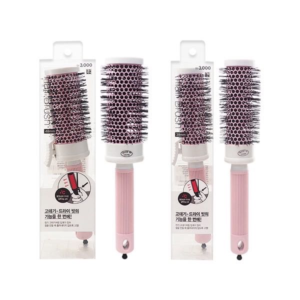 Daiso Hair Brush, Beauty & Personal Care, Hair on Carousell