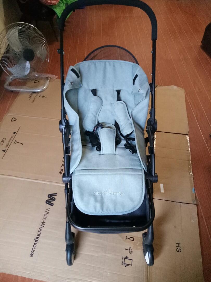 Giant Carrier Stroller, Babies & Kids, Going Out, Strollers on Carousell