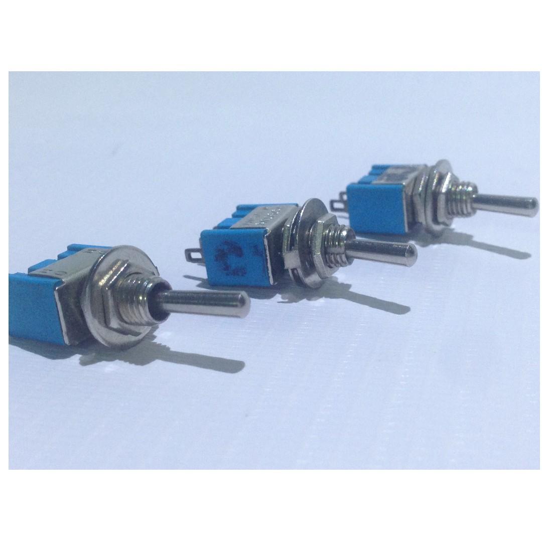 SPDT Mini Toggle Switch, Hobbies & Toys, Music & Media, CDs & DVDs on ...