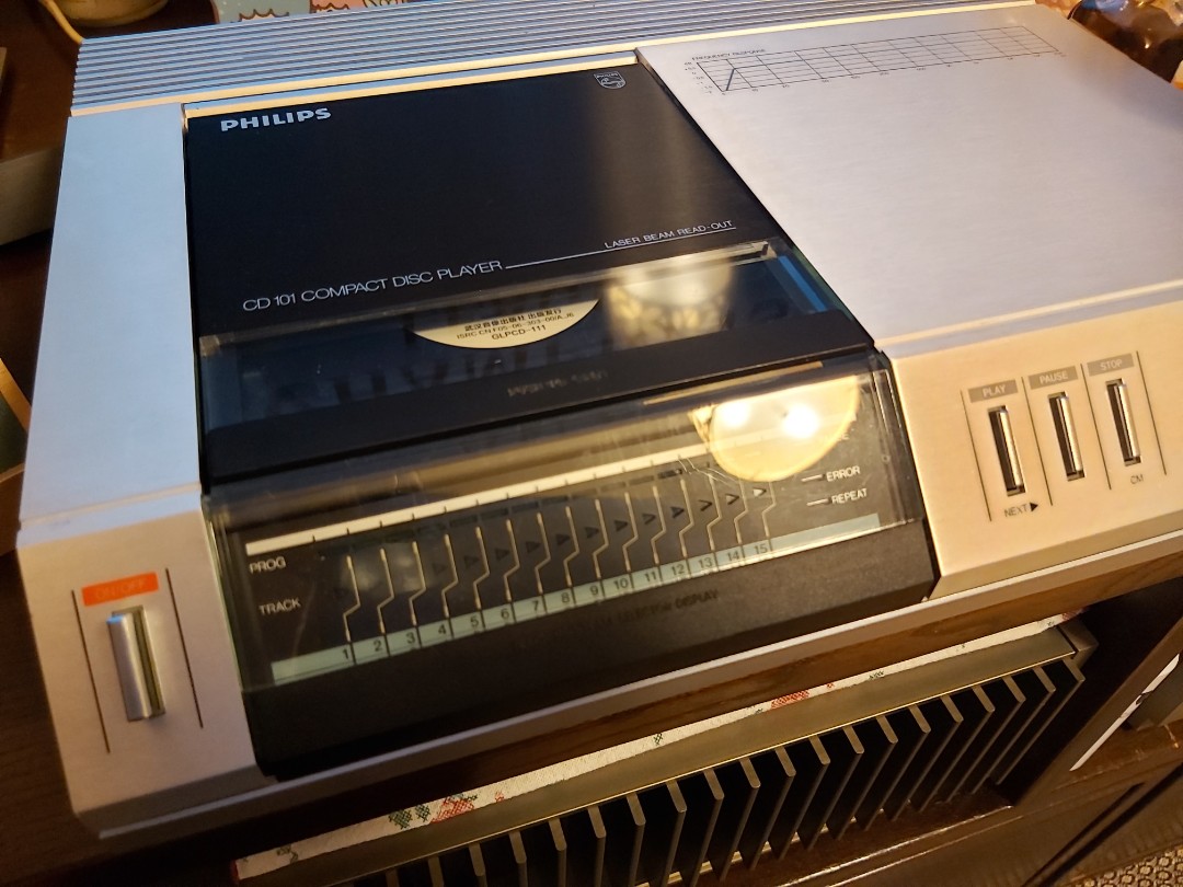 罕有經典 Philips CD101 CD機…… 原汁原味、黑膠味道, 興趣及遊戲, 音樂、樂器 & 配件, 音樂與媒體 - CD 及 DVD ...