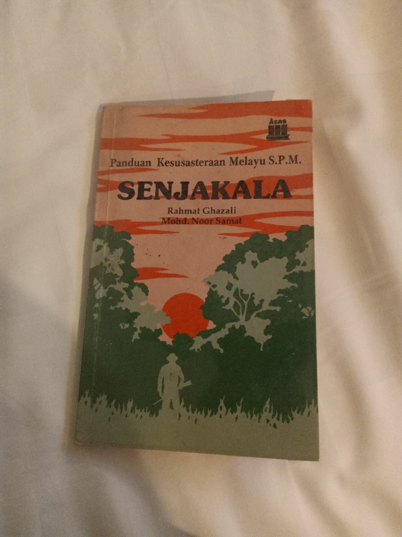 Buku lama rujukan & analisis senjakala, Hobbies & Toys, Books & Magazines, Comics & Manga on ...