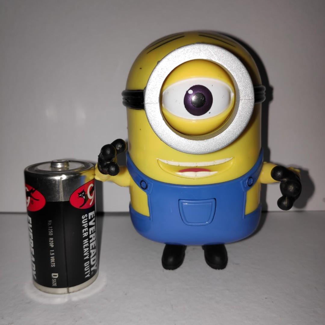 Minions Deluxe Action Figure - Stuart, Hobbies & Toys, Toys & Games on ...