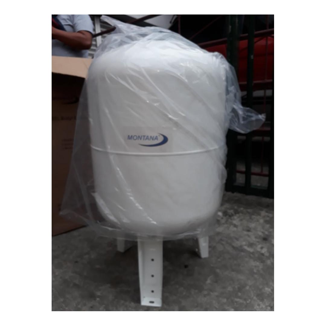 Montana Butyl Bladder Pressure tank, Commercial & Industrial ...