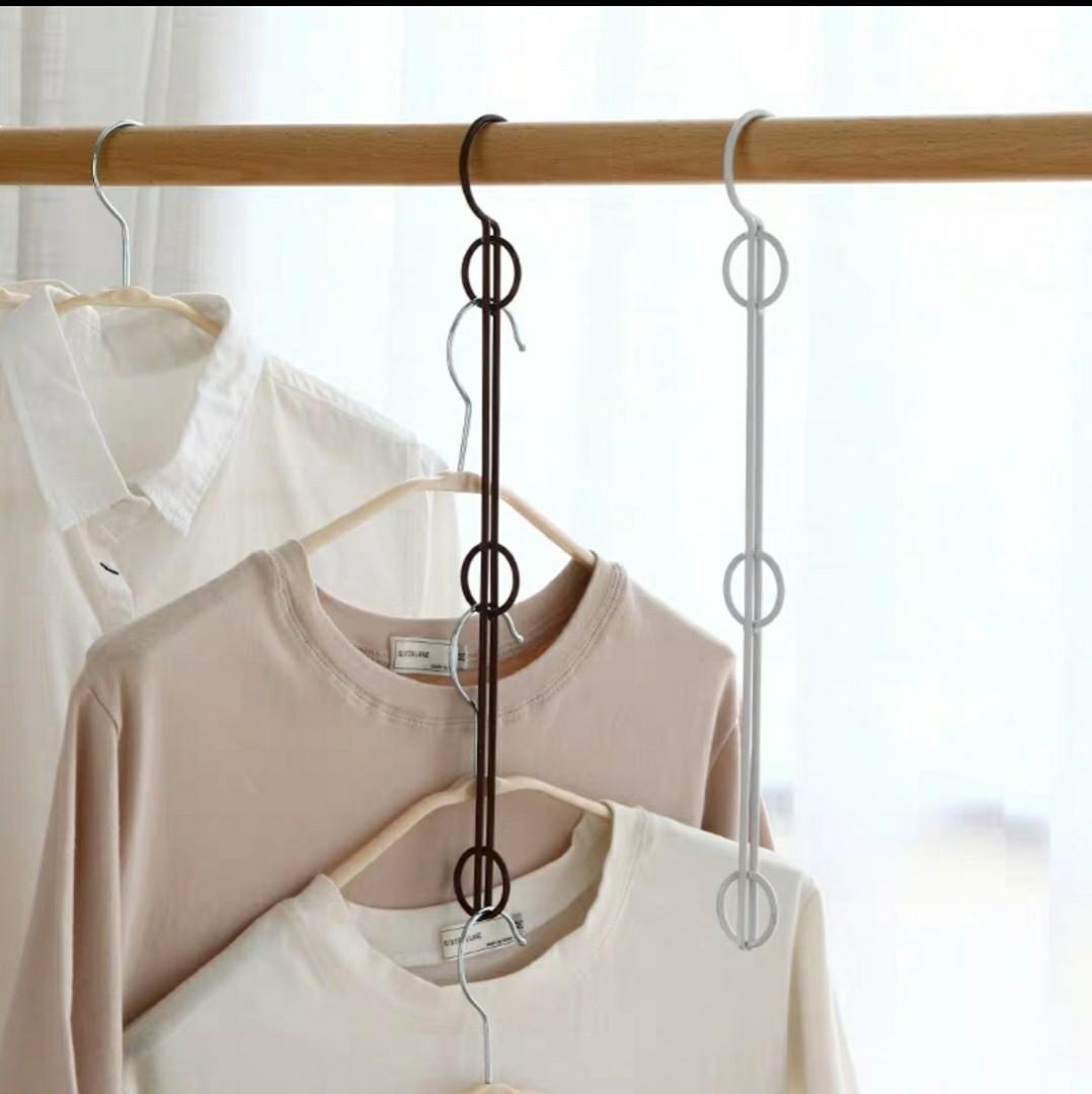 Multiple clothes hanger in Black, Babies & Kids, Baby Nursery & Kids ...