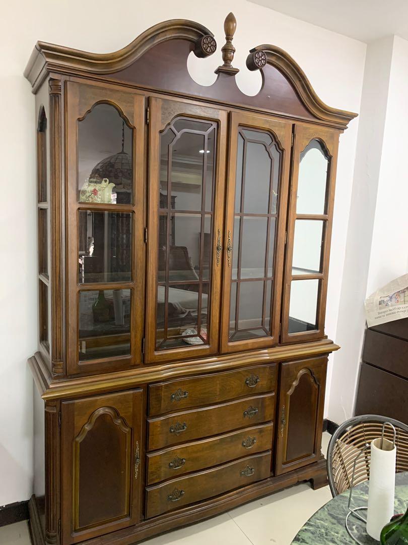 Chest drawer with glass shelves. Is detachable., Furniture & Home ...