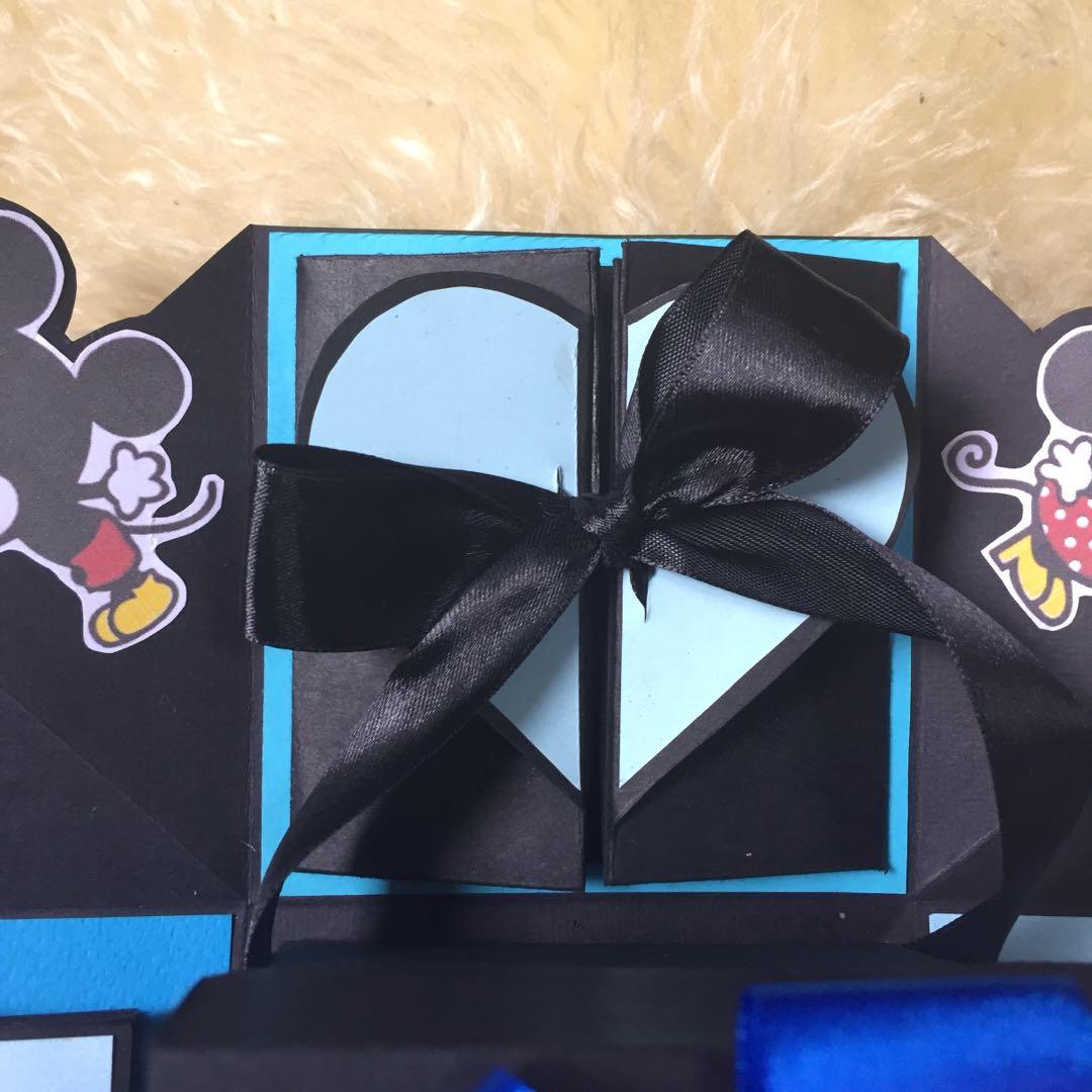 Minnie and mickey blue explosion box {design b}, Hobbies & Toys ...
