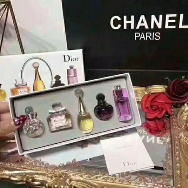 Paket dior miniatur, Olshop Fashion, Olshop Produk Kecantikan di Carousell