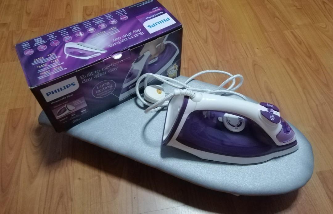 Philip Steam Iron, TV & Home Appliances, Irons & Steamers on Carousell