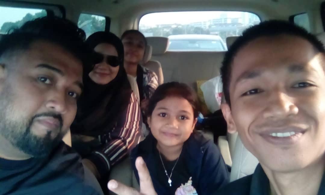 Spore - Malaysia Private Service,, Cars, Car Rental on Carousell