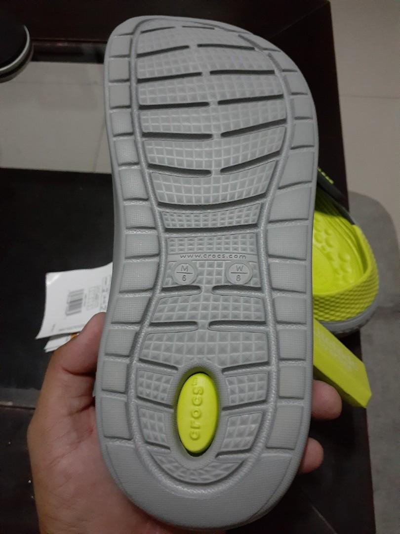 Crocs Literide Clogs (legit), Men's Fashion, Footwear, Slippers ...