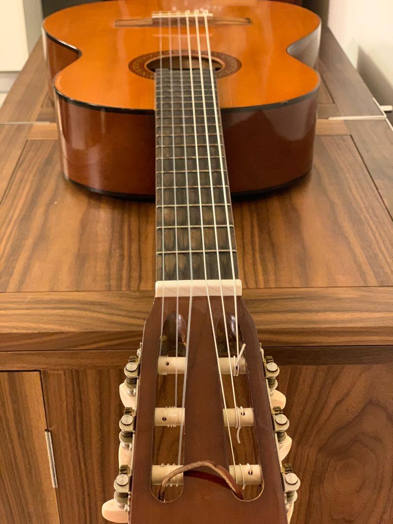 Fender CG-7 Classical Guitar, Hobbies & Toys, Music & Media, Musical ...