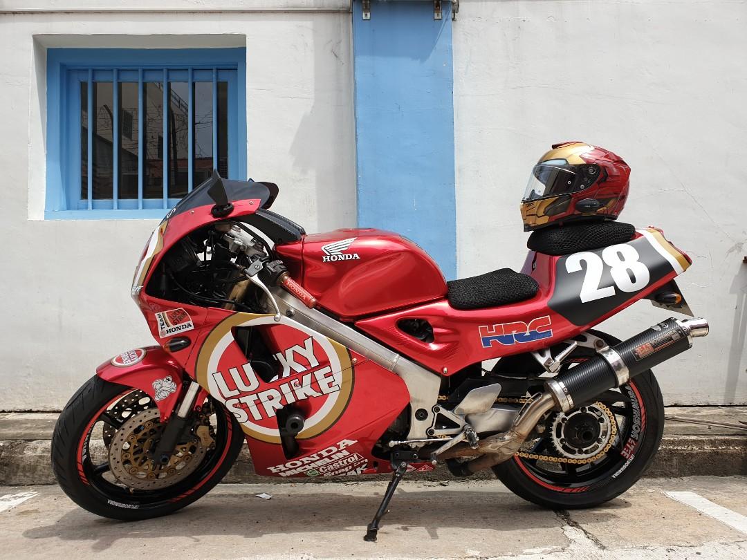 Honda RVF 400, Motorcycles, Motorcycles for Sale, Class 2A on Carousell