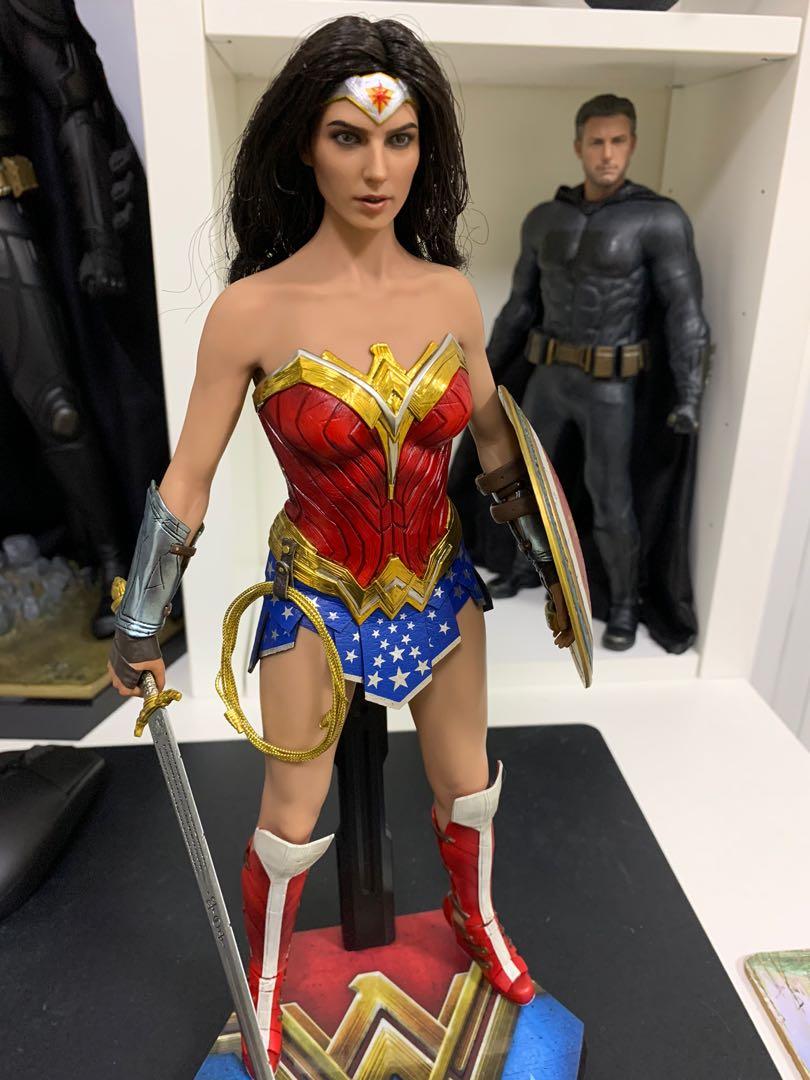 Hot toys MMS506 Wonder Woman comic concept version, 興趣及遊戲, 玩具 & 遊戲類 - Carousell