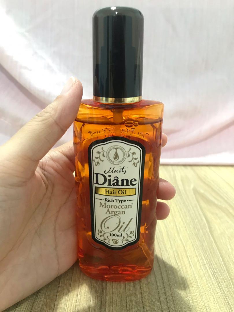 Moist Diane hair oil rich type 100ml, Beauty & Personal Care, Hair on Carousell