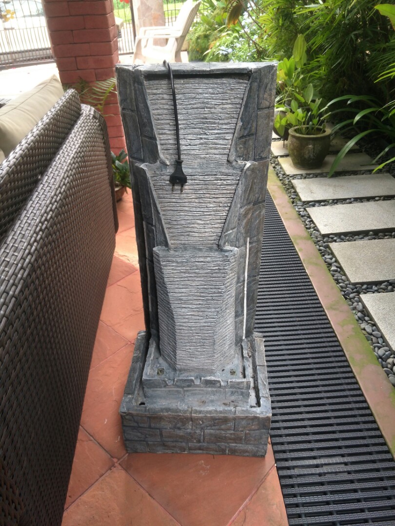Standing Fountain Water Feature, Furniture & Home Living, Home Decor ...
