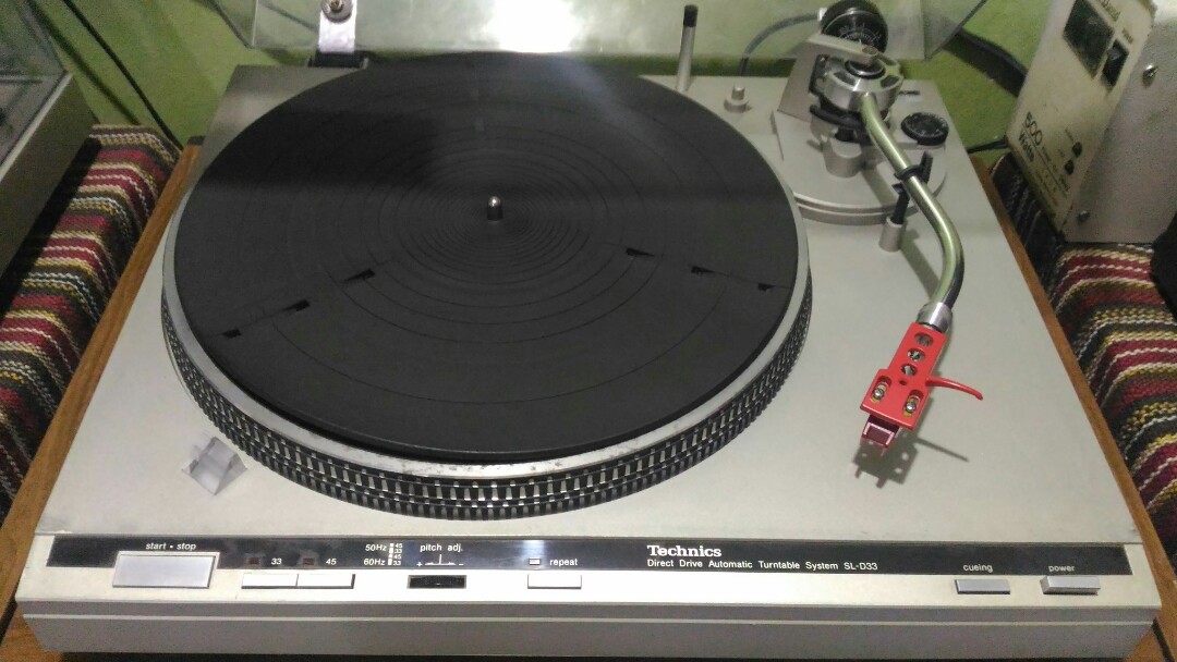 Technics turntable, Audio, Other Audio Equipment on Carousell