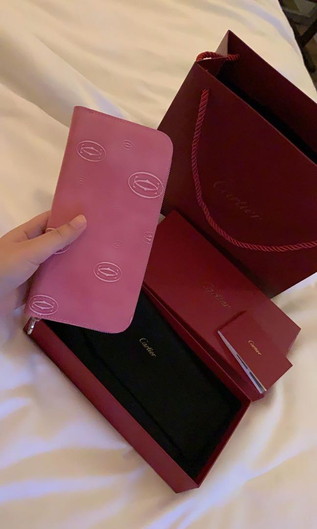 Cartier wallet : dompet, Barang Mewah, Tas & Dompet di Carousell