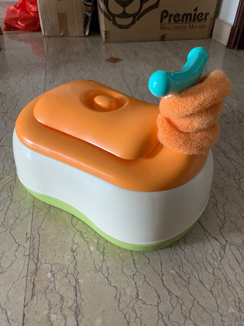 Combi 3-in-1 Potty, Babies & Kids, Infant Playtime on Carousell