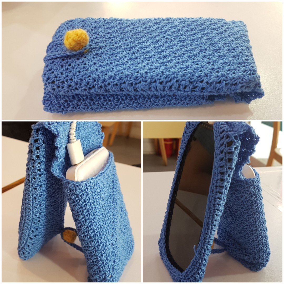 Handphone & Power Bank Crochet Pouch, Hobbies & Toys, Travel, Travel ...