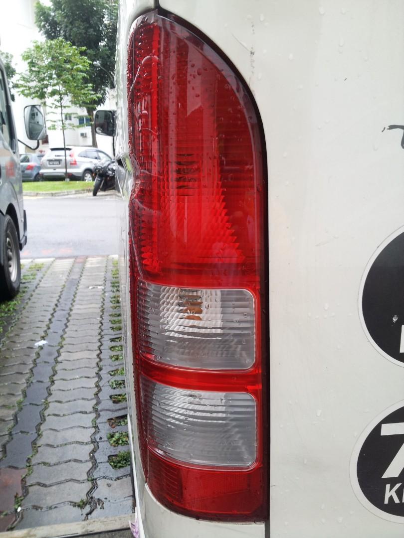 Toyota Hi Ace Van / Minibus KDH Tail Light (NEW), Car Accessories ...