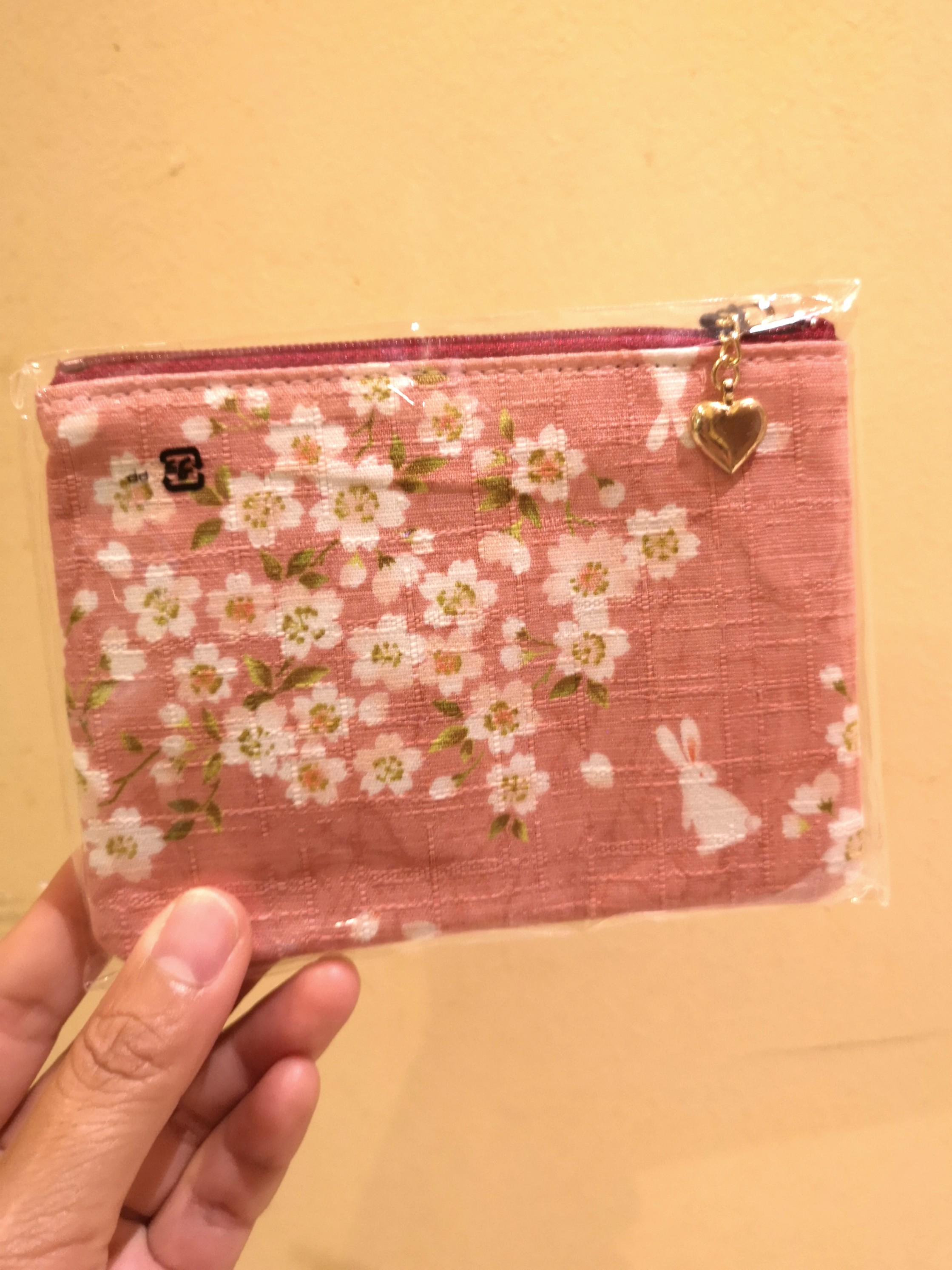 BN Japanese coin / tissue pouch, Women's Fashion, Bags & Wallets ...