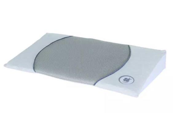 Candide air + 15 degree cot wedge 60cm*120cm cot, Babies & Kids, Baby ...
