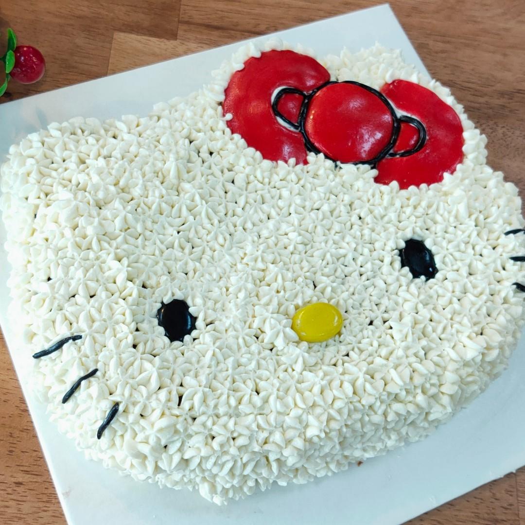 Halal pastry/ cakes/muffins/dessert/tarts hello kitty cake, Food ...
