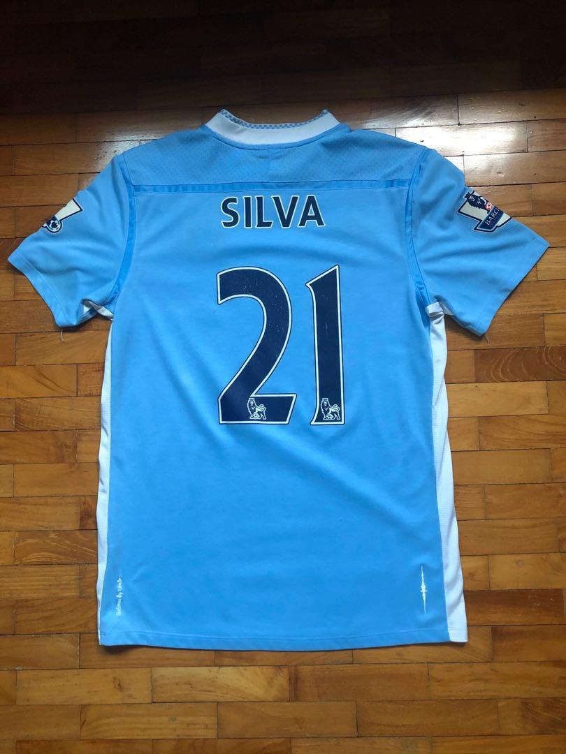 Manchester City 2011/12 Home kit, Sports Equipment, Other Sports ...