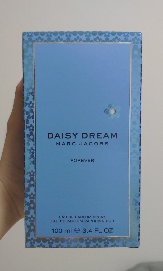 Marc Jacobs Daisy Dream Perfume, Beauty & Personal Care, Fragrance & Deodorants on Carousell