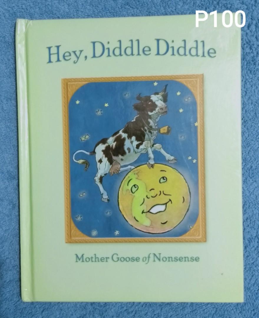 Nursery Rhyme Book - Hey diddle diddle and other nursery rhymes ...