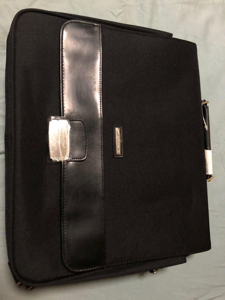 United Colours Of Benetton briefcase, Men's Fashion, Bags & Wallets ...