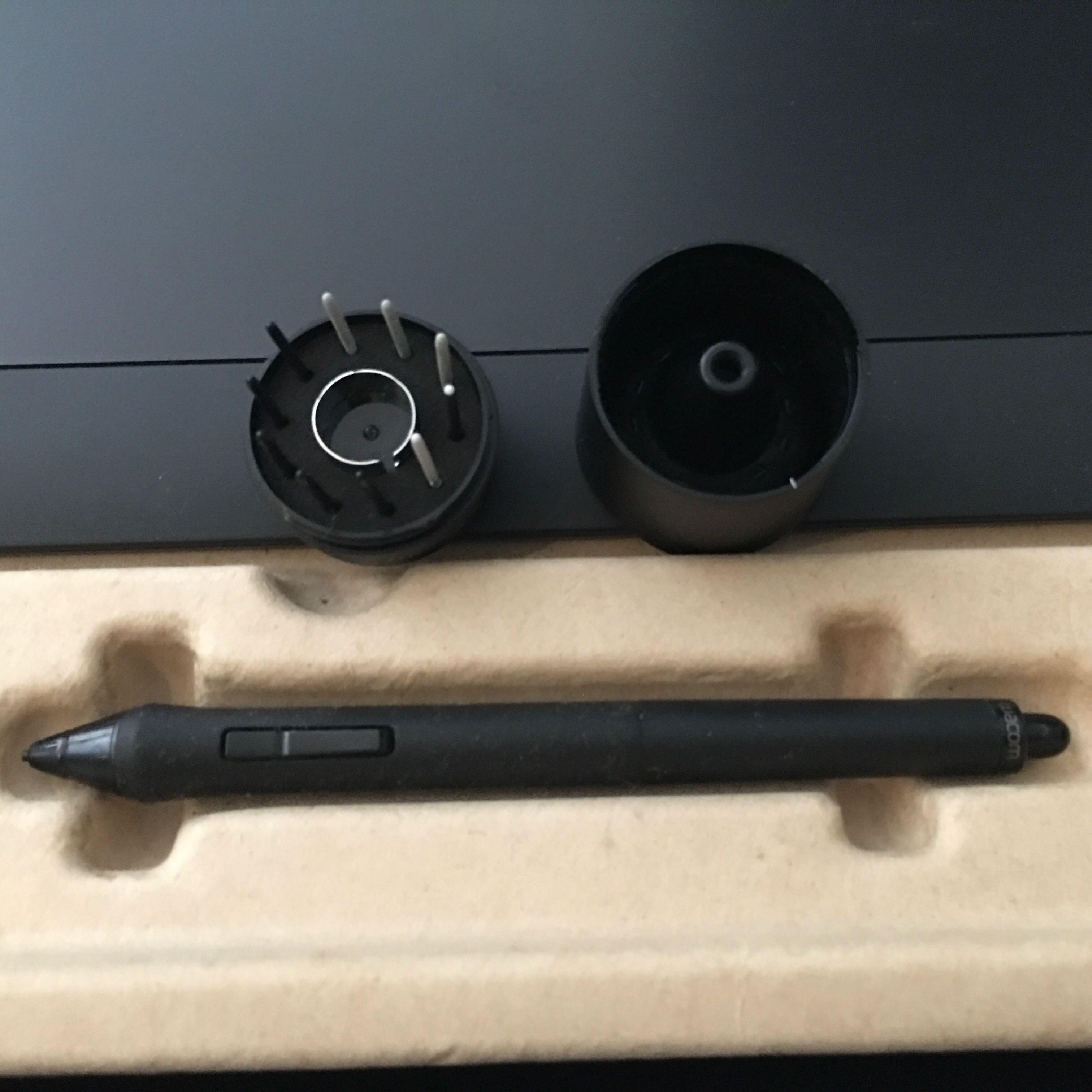 Wacom Intuos Pro Pen and Touch Large Tablet (PTH851)299, Mobile Phones ...