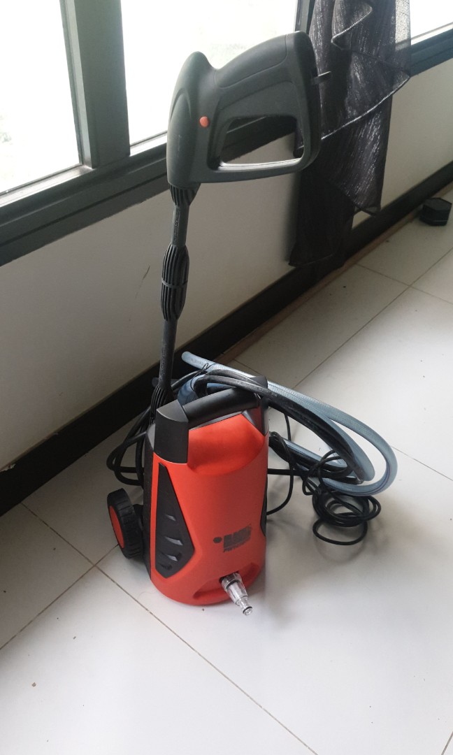 water jet spray, Everything Else on Carousell