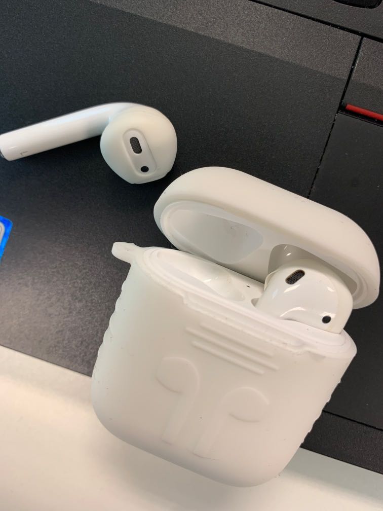 Apple Airpods 1 (Gen 1), Audio, Portable Audio Accessories on Carousell