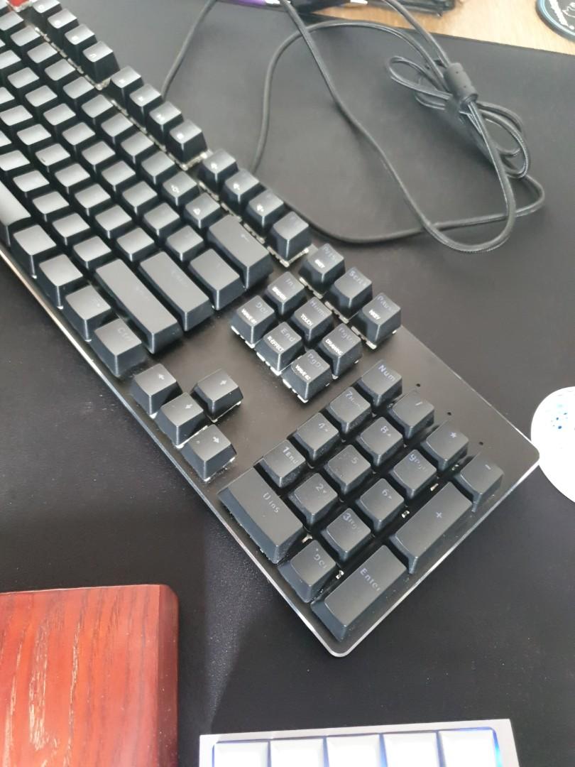 Glorious Mechanical Keyboard GMMK, Computers & Tech, Parts & Accessories, Computer Keyboard on ...