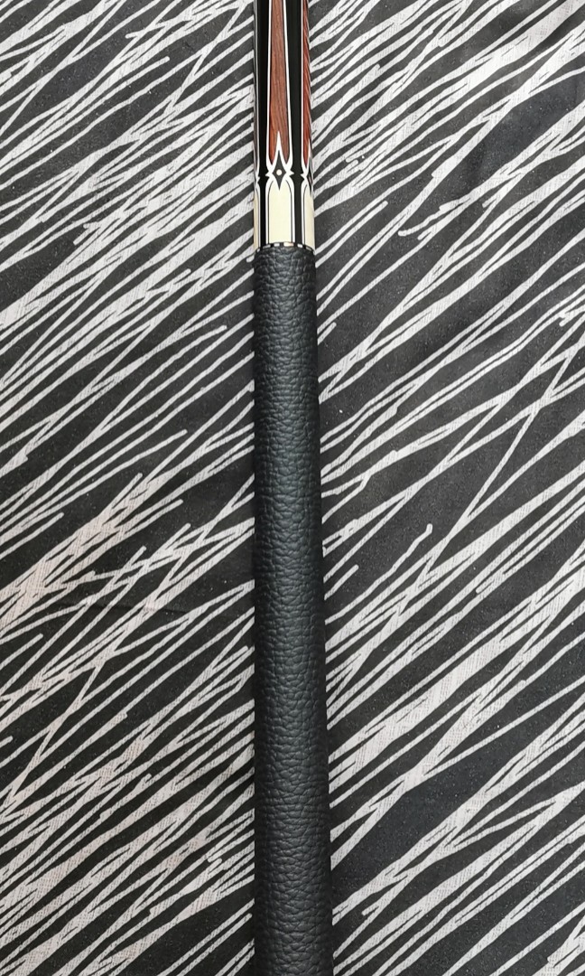 Predator Throne 2-4 cue ( butt only), Sports Equipment, Sports & Games ...