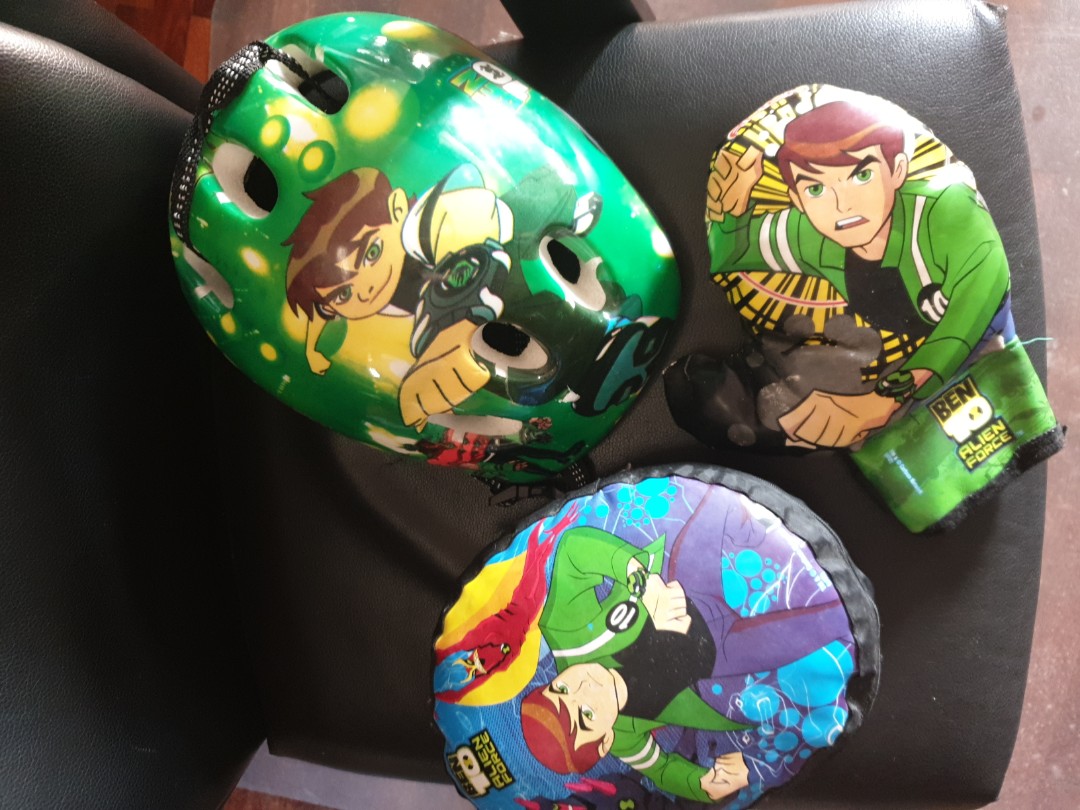 Ben 10 Kids Helmet and Punch and Gloves, Hobbies & Toys, Toys & Games ...