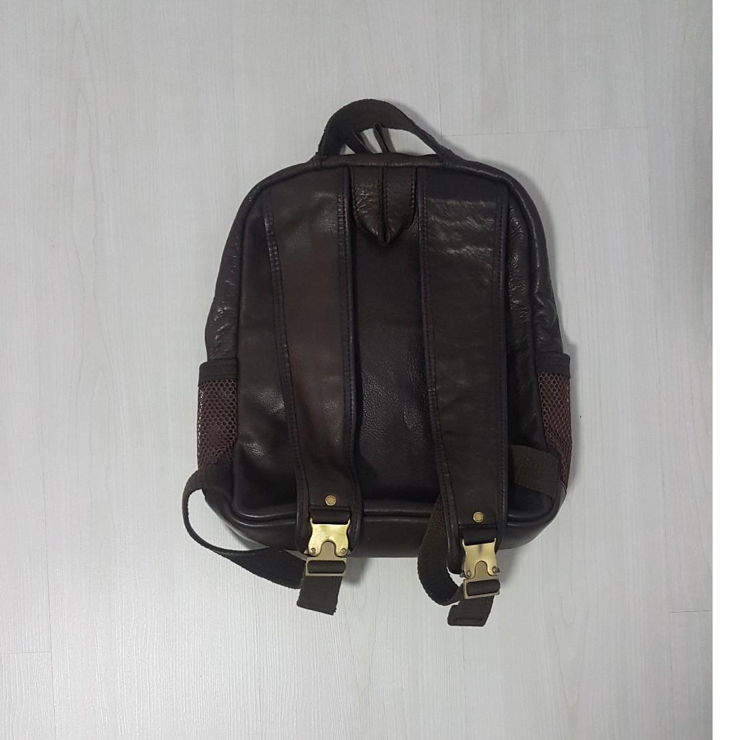 Kicker Backpack, Women's Fashion, Bags & Wallets, Backpacks on Carousell