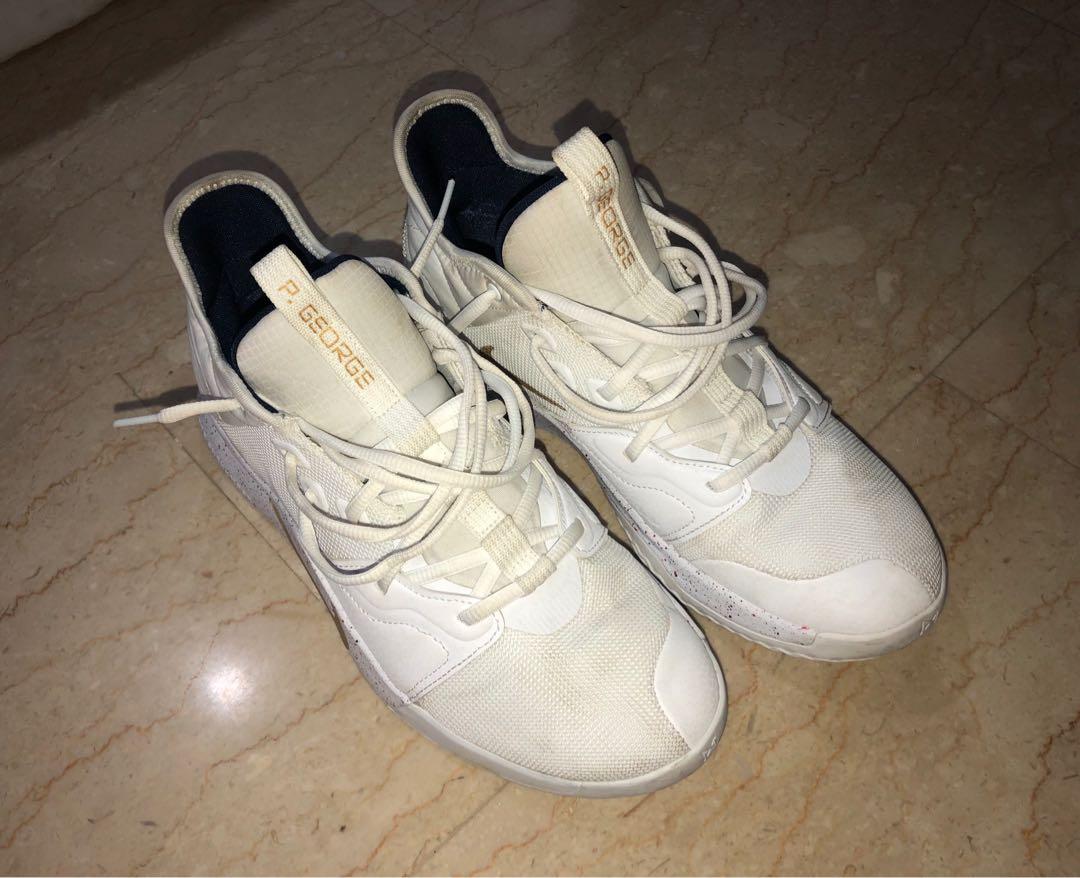 PG3 - White/Metallic Gold, Women's Fashion, Footwear, Sneakers on Carousell