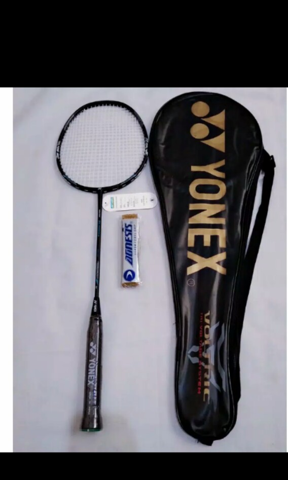Raket Yonex, Olah Raga, Perlengkapan Olahraga Lainnya di Carousell