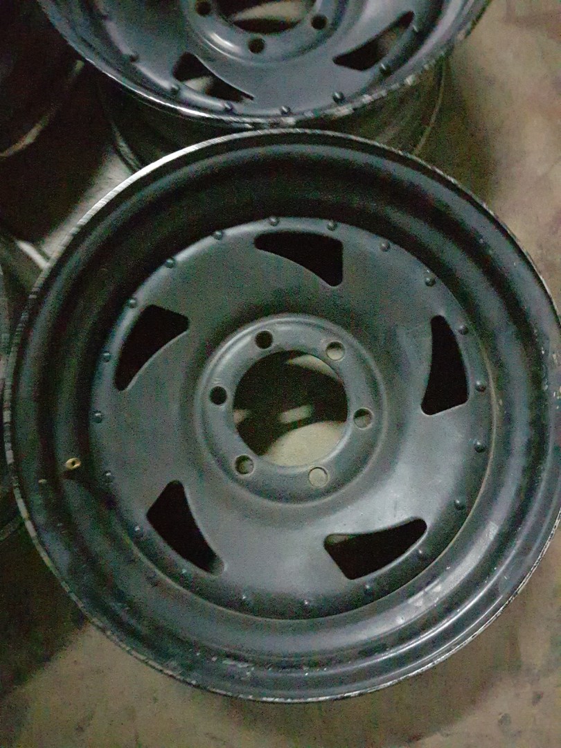 Steel rims for pickup truck suv and hi ace van. Can be use on toyota hi ...