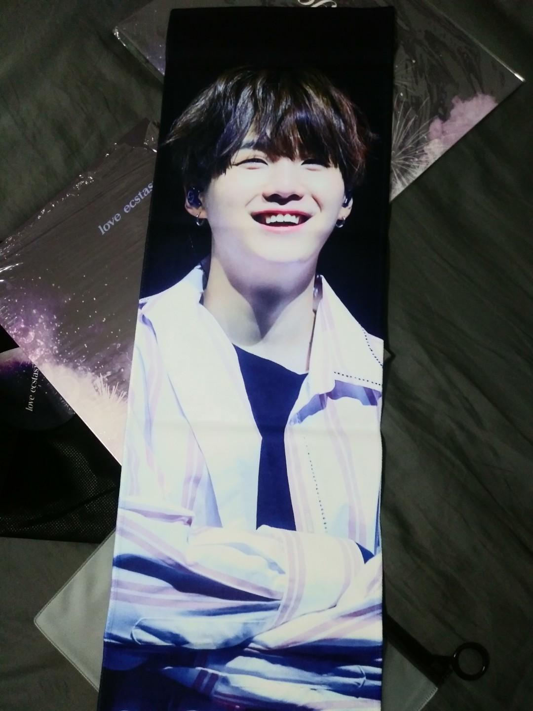 [WTS] MAJOR SCALE SUGA Photobook, Hobbies & Toys, Memorabilia ...