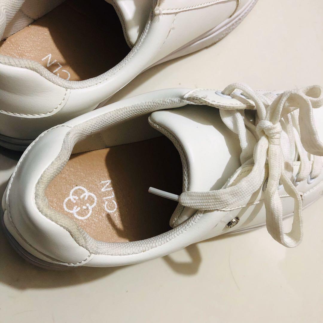 CLN Celine Plain White Sneakers, Women's Fashion, Footwear, Sneakers on ...