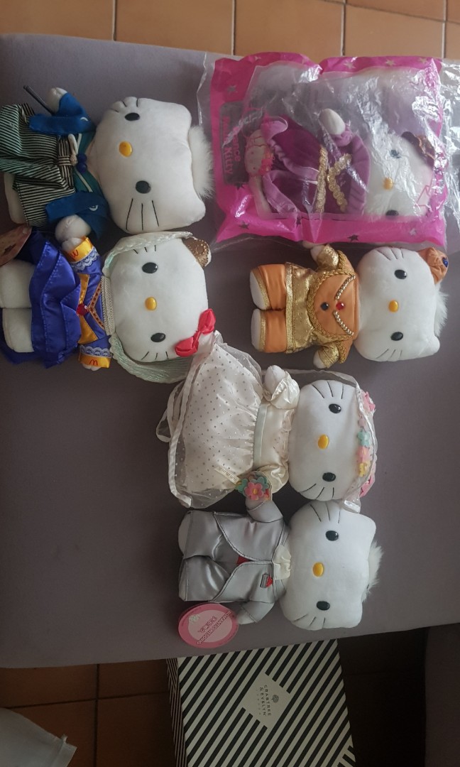 Very rare Hello Kitty (cheap and good) moving out sale, Hobbies & Toys ...