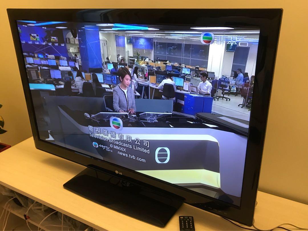 LG 3D 42LM3400 42吋 TV, 電子產品, 電視 & 其他電器 - Carousell